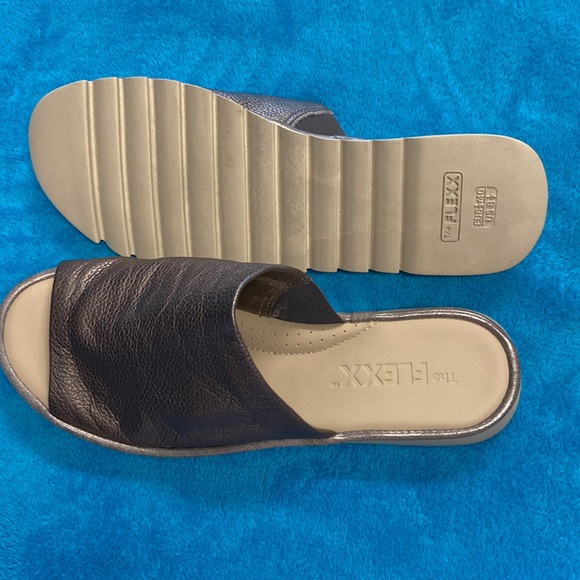 THE FLEXX | Shoes | The Flexx Leather Slide Sandals Shore Thing | Poshmark